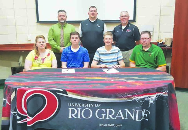 Meade twins will stay together, signing on to be part of the Rio Grande ...