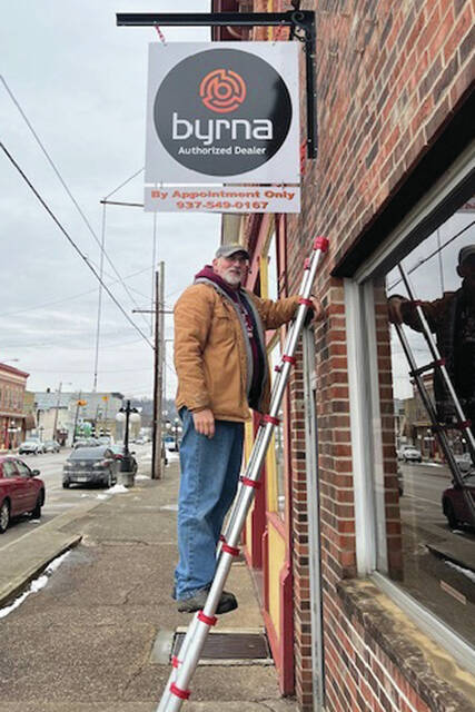 Dennis Barnd, authorized Byrna dealer in Manchester | People's Defender